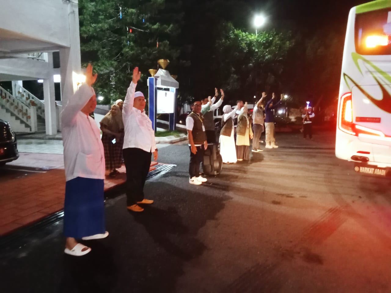 Sugian Nur dan Muhammad rofii Lepas 97 JCH Kloter 17 Kabupaten Banjar ...